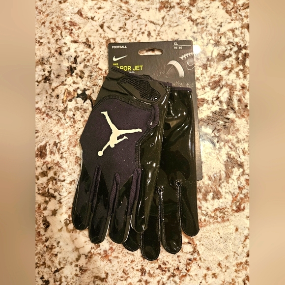 Nike | Accessories | Nike Jordan Vapor Jet Football Gloves Xl | Poshmark